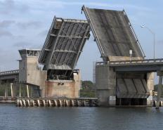 What is a Bascule Bridge? (with pictures)