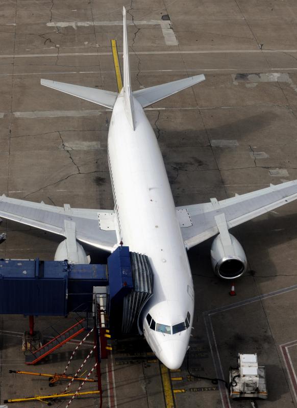 What is a Jet Bridge? (with pictures)